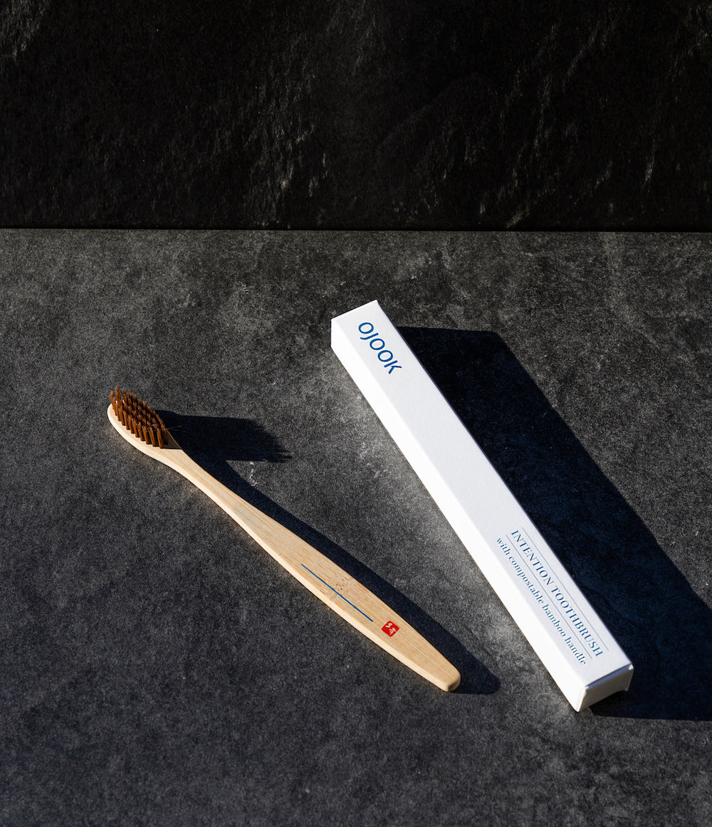 Eco-friendly Bamboo Toothbrush - Plastic Free Living | OJOOK